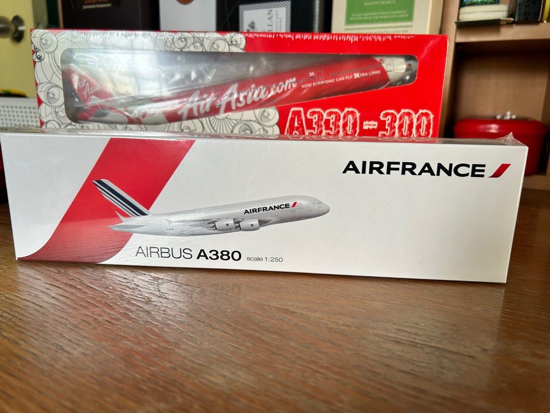 Aeroplane Air France A380 1:250 Plastic Diecast snap on, Hobbies & Toys ...