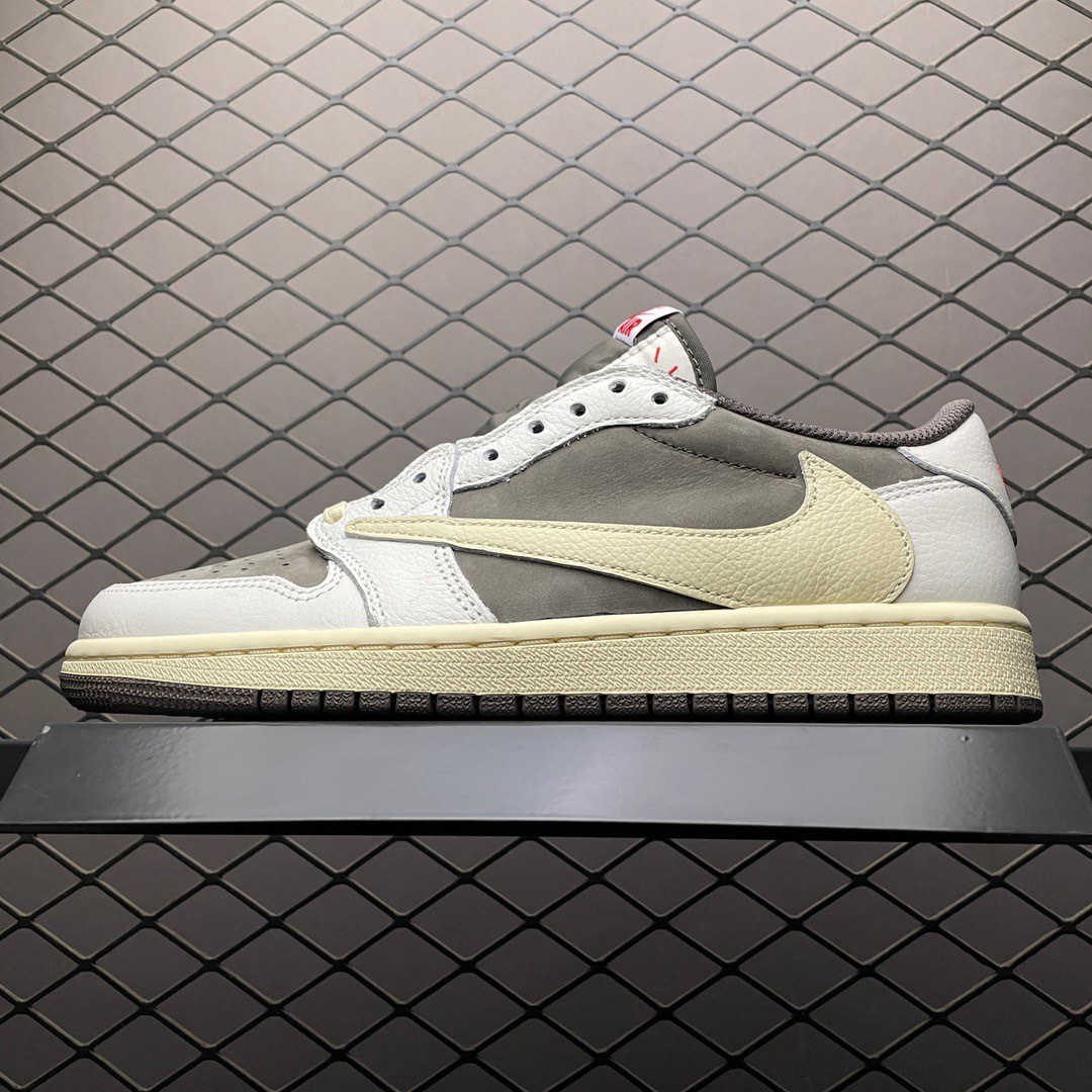 Aj1 Low Travis Scott Reverse Mocha (godkiller/pkgod), Men's Fashion ...
