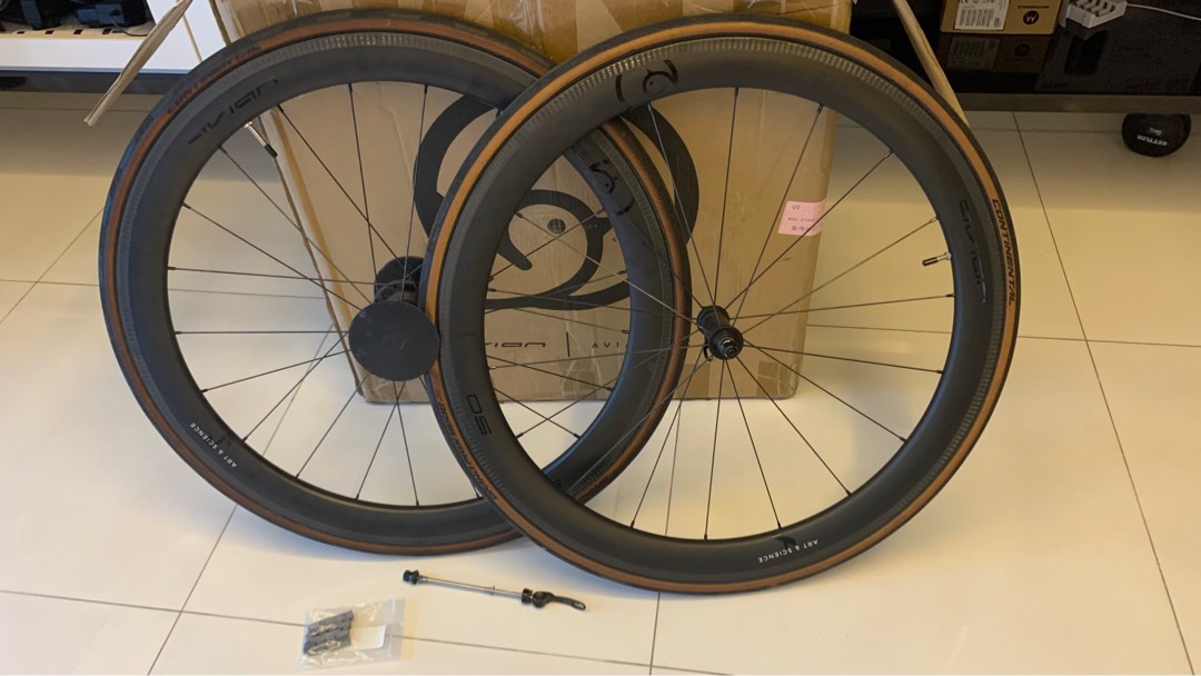 Avians CR3 R325 50mm Carbon Wheel Set (Rim Brake), Sports Equipment ...
