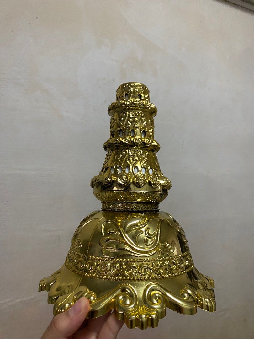 Bunga pahar stand, Furniture & Home Living, Home Decor, Other Home ...