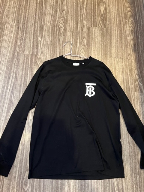 Burberry, Men's Fashion, Tops & Sets, Tshirts & Polo Shirts on Carousell