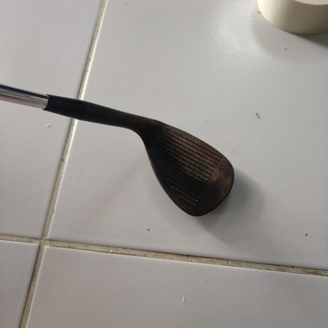 Cobra Trusty Rusty golf wedge, Sports Equipment, Sports & Games, Golf ...