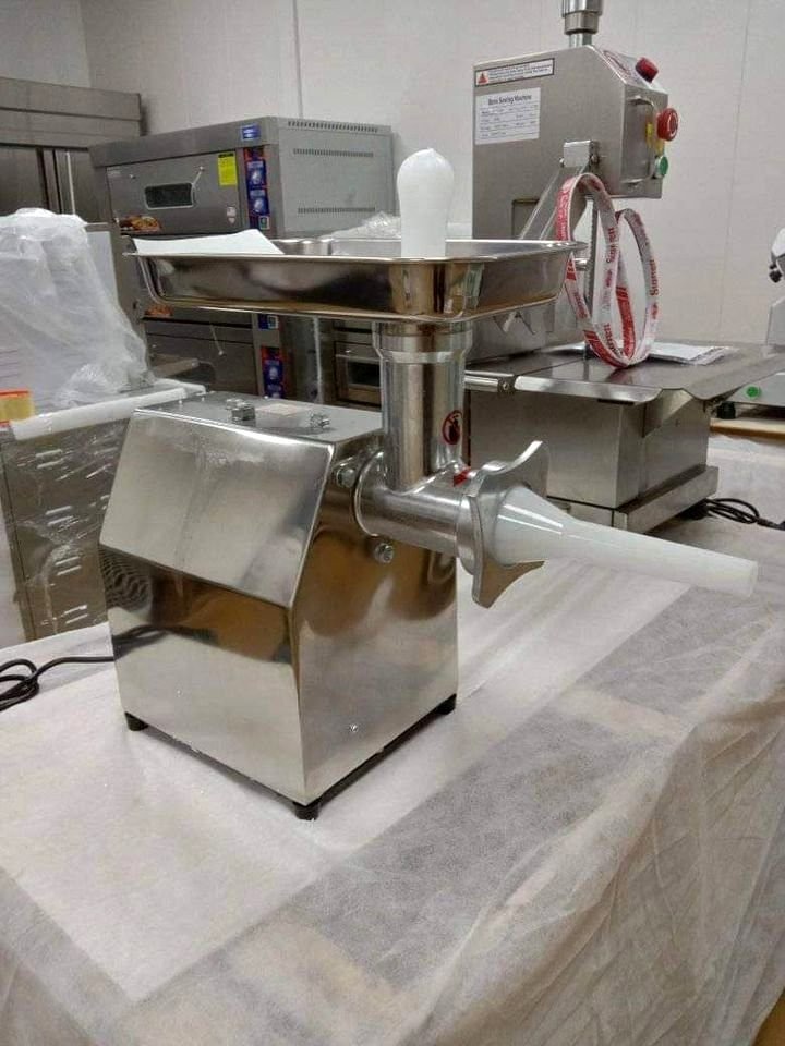 Commercial Meat grinder, TV & Home Appliances, Kitchen Appliances ...