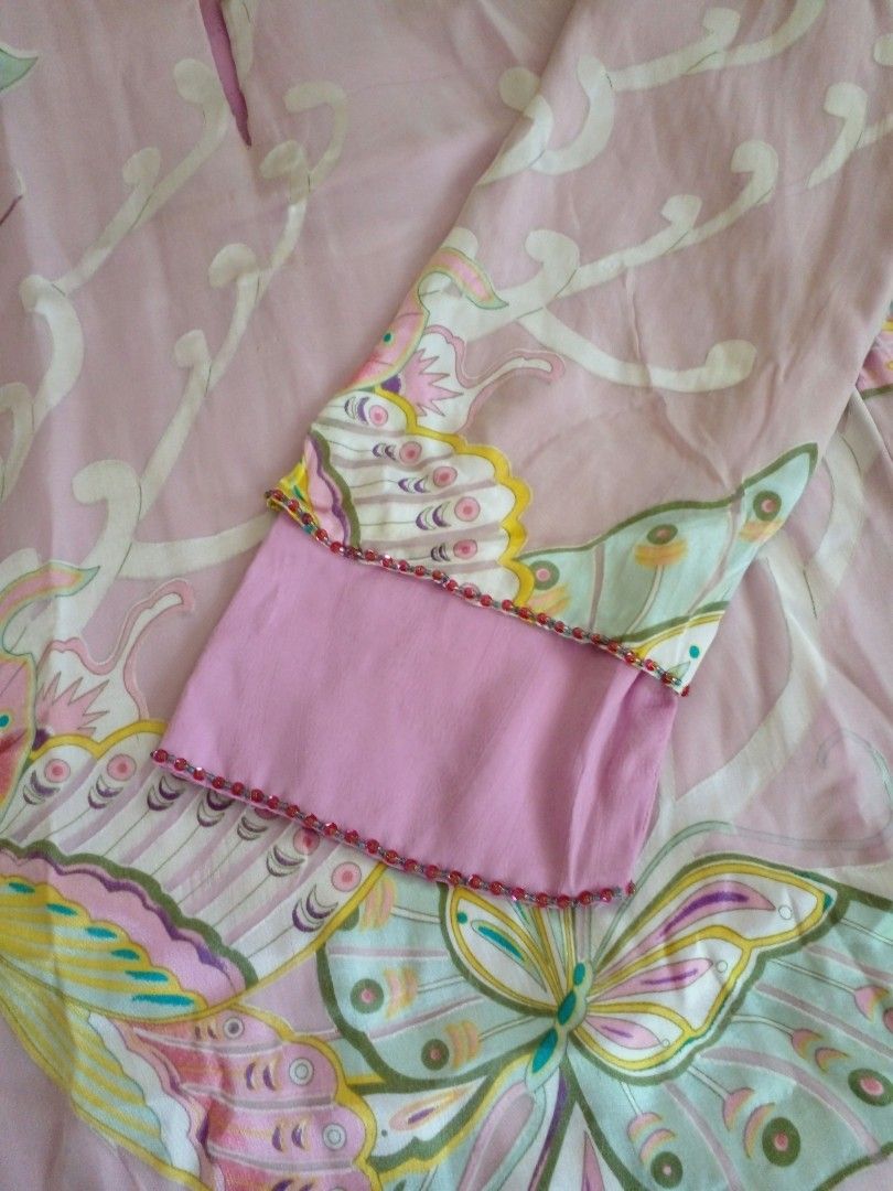 Corak rama2, Women's Fashion, Muslimah Fashion, Baju Kurung & sets on ...