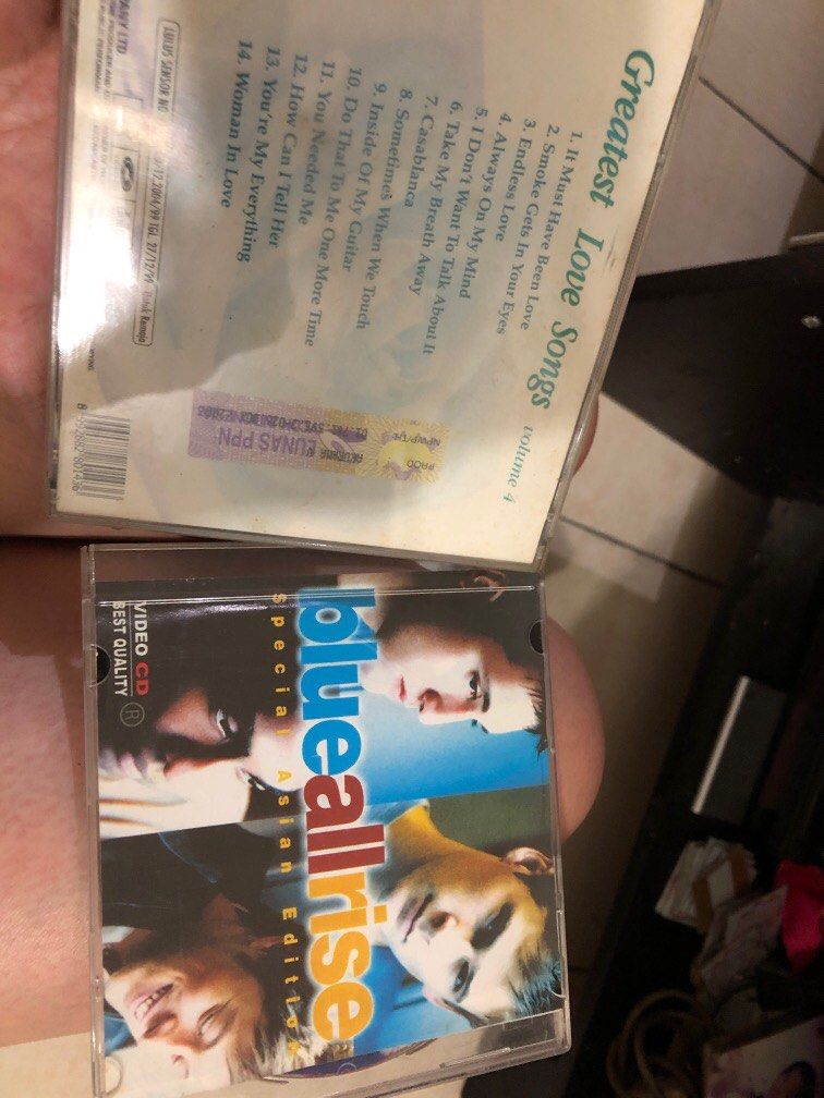 Cv dvd film lagu, Musik & Media, CD, DVD & Lainnya di Carousell