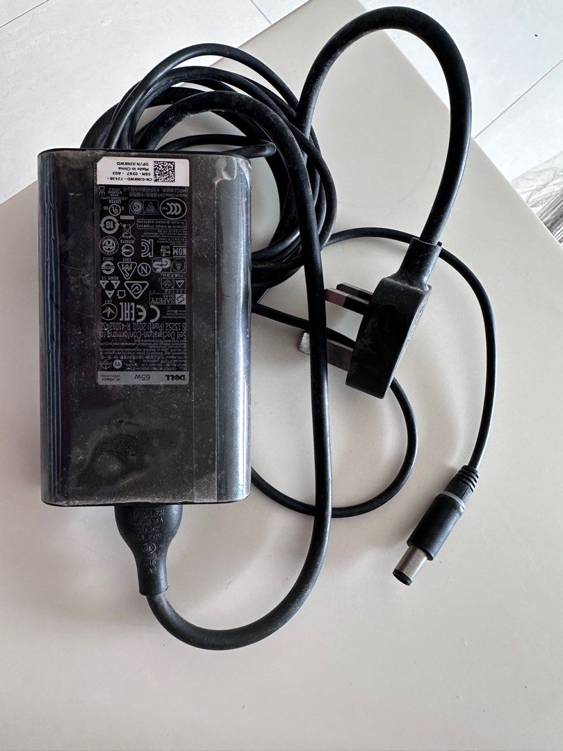 Dell charger, Computers & Tech, Parts & Accessories, Chargers on Carousell