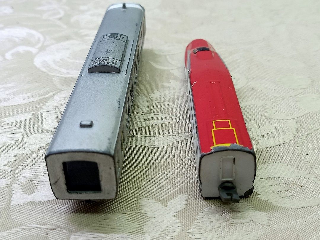 Die cast Seibu Railway 30000 Series Smile & TOMICA Bullet Train ...