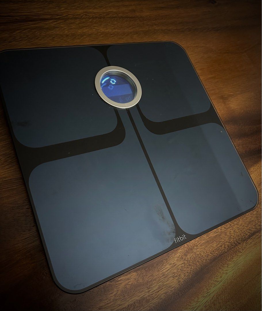 Fitbit scales Aria 2, Health & Nutrition, Health Monitors & Weighing ...