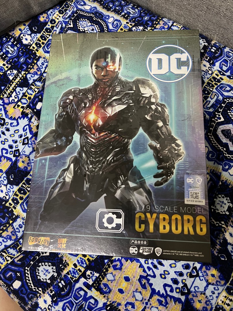 Fondjoy DC正版授權 1/9 鋼骨Cyborg, 興趣及遊戲, 玩具 & 遊戲類 - Carousell