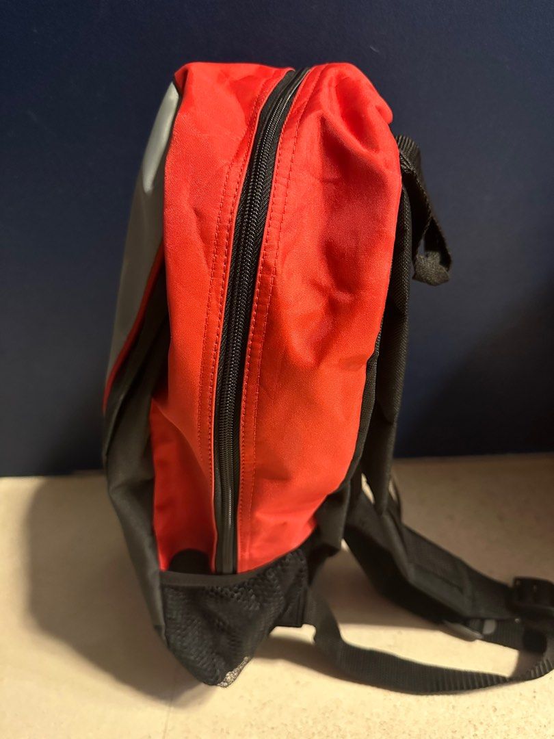 FREE 2003 National Day Parade backpack, Men's Fashion, Bags, Backpacks ...