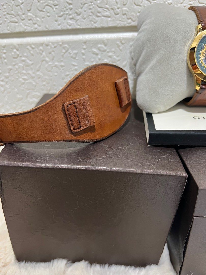 gg watch rank A with extra strap, Men's Fashion, Watches & Accessories ...