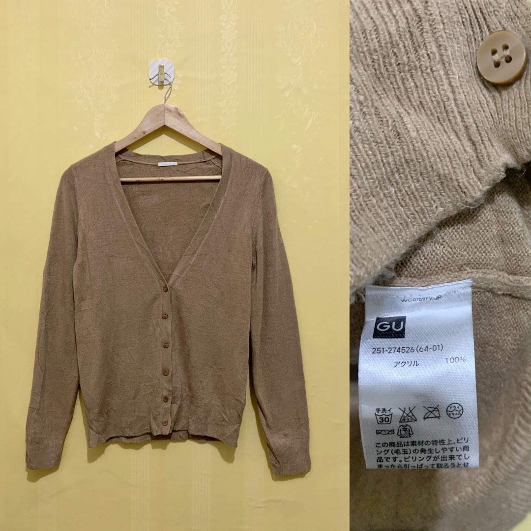 GU soft knit cardigan, Women's Fashion, Tops, Blouses on Carousell