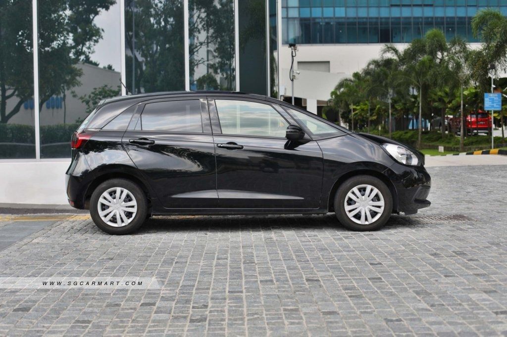 Honda FIT E:HEV BASIC Auto, Cars, Used Cars on Carousell