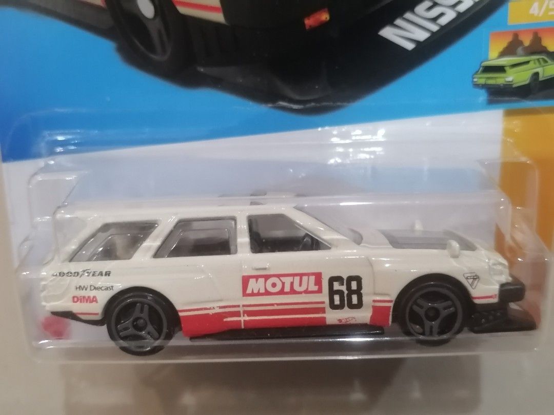 Hot Wheels 2022 HW Wagons Nissan Maxima Drift Car - Ivory hh, Hobbies ...