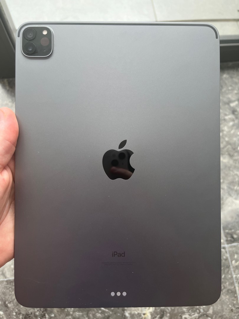 iPad Pro (M1, 3rd Gen, 11 inch, WiFi, 128GB), Mobile Phones & Gadgets ...