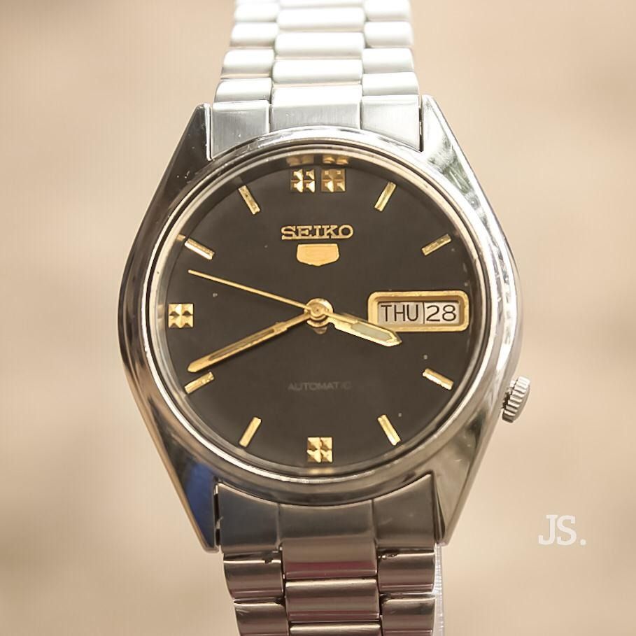 Jam tangan seiko 5 original, Fesyen Pria, Jam Tangan di Carousell