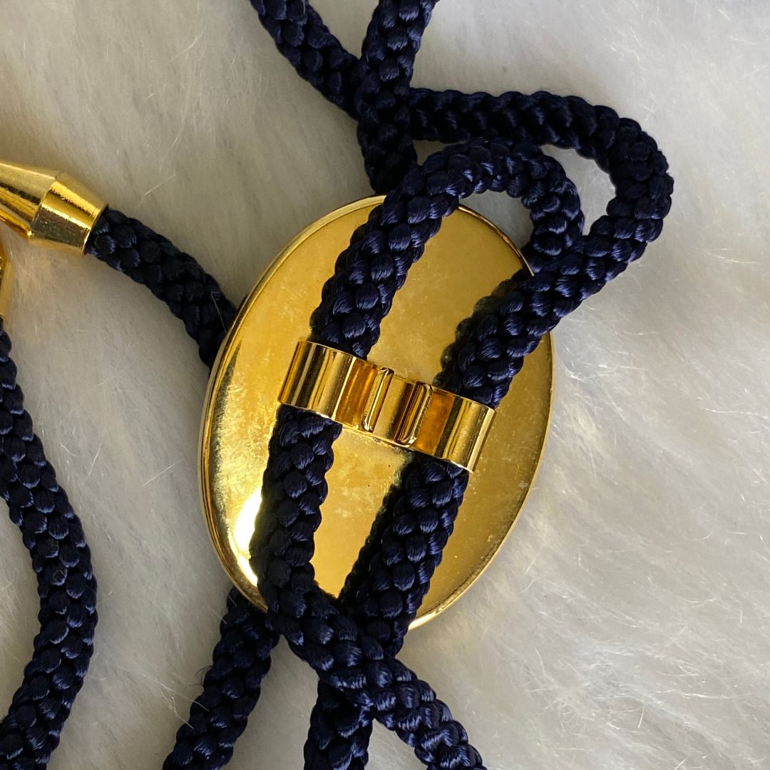 Japan Blue Koi Fish Bolo Necklace, Women's Fashion, Jewelry ...