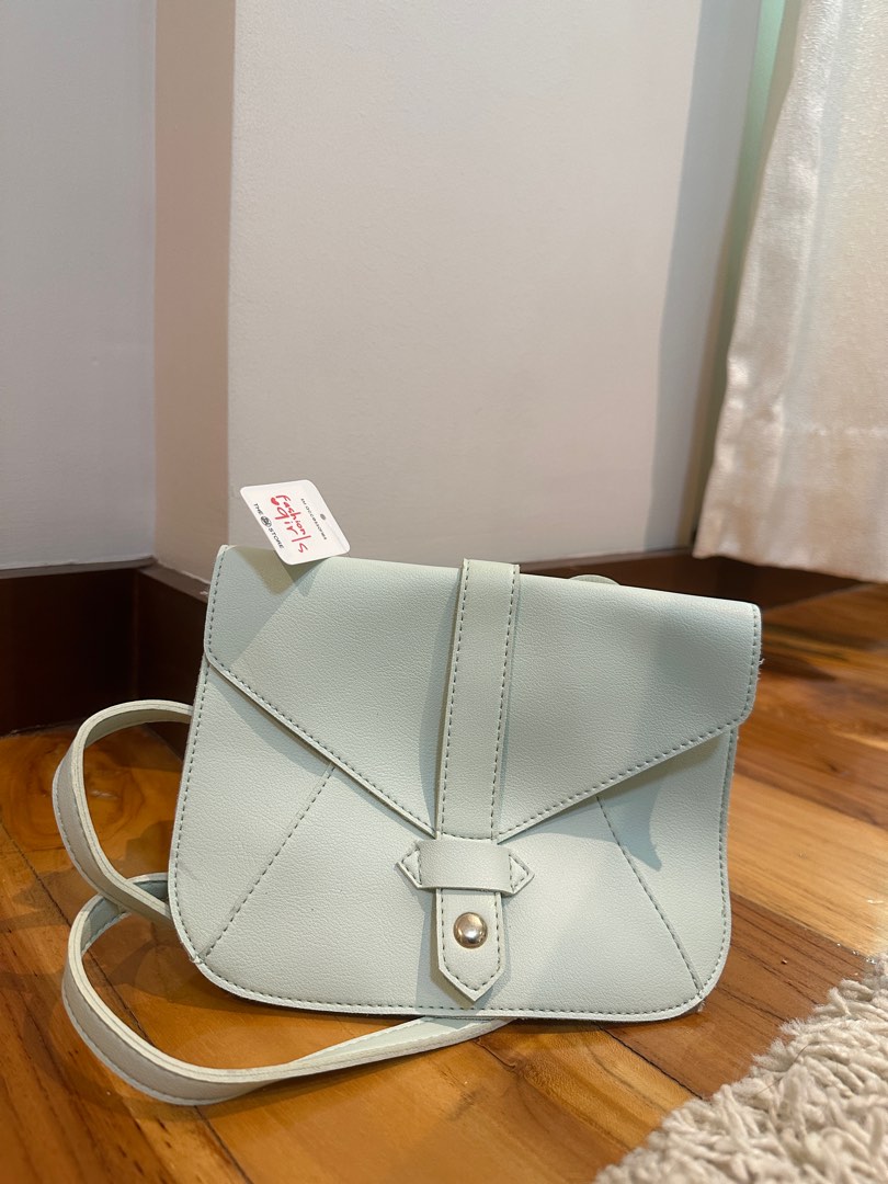 Light Green Bag, Women's Fashion, Bags & Wallets, Cross-body Bags on ...