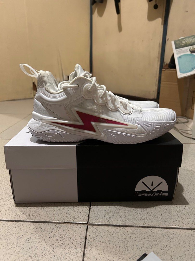 Li-ning son of flash (white hot), Men's Fashion, Footwear, Sneakers on ...