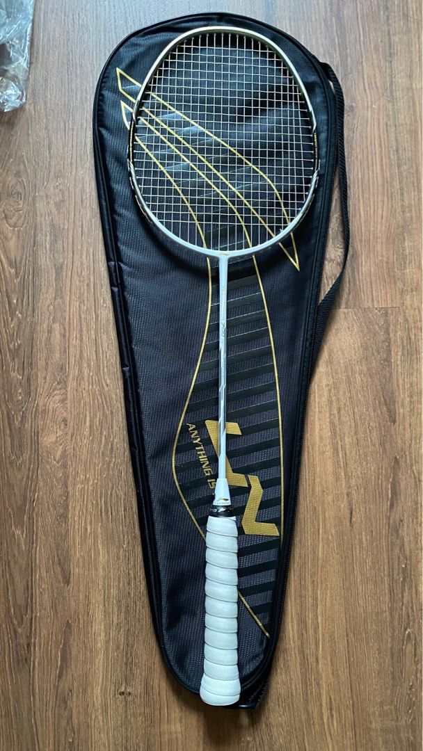 Lining Windstorm 700 - Special Edition, Sports Equipment, Sports ...