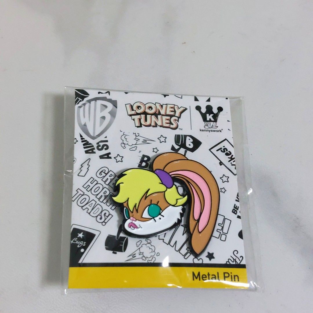 Looney Tunes Metal Pin, Hobbies & Toys, Stationery & Craft, Craft ...