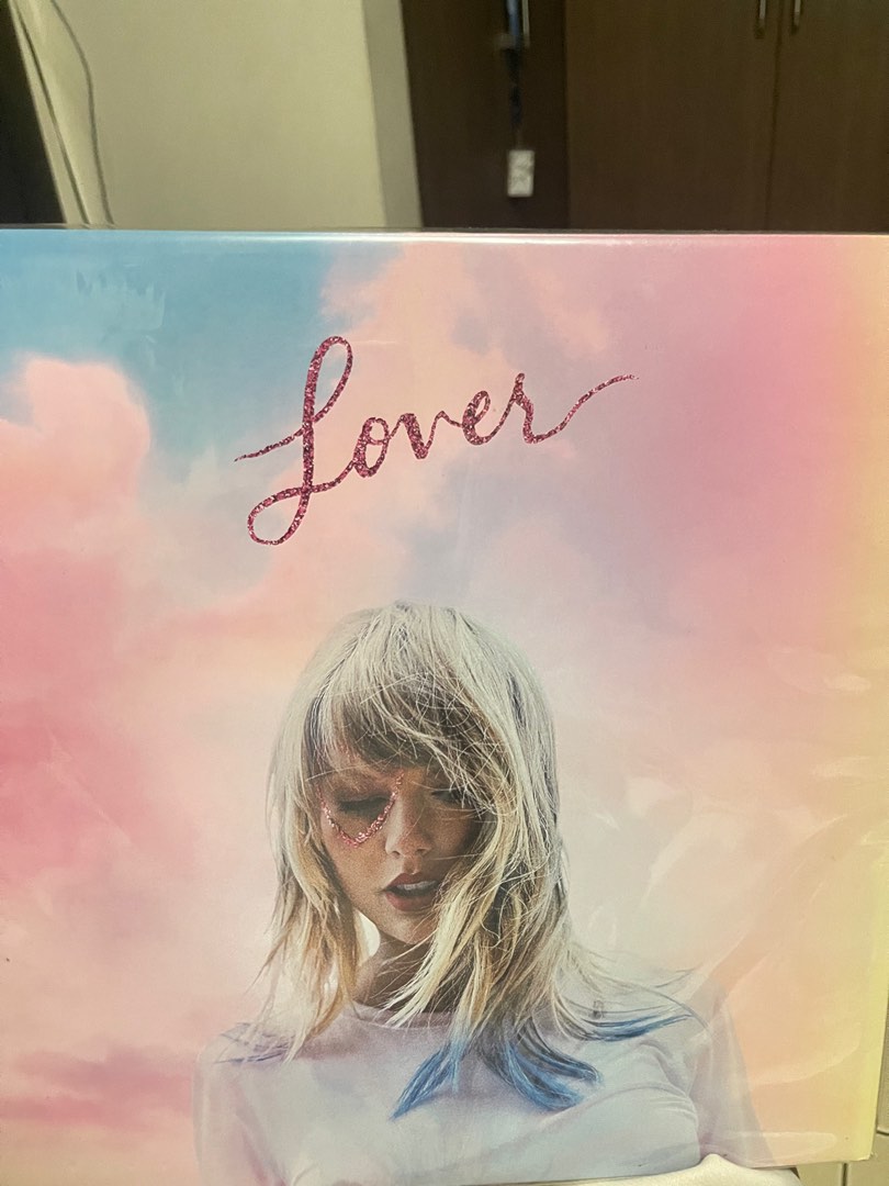 Lover vinyl taylor swift, Hobbies & Toys, Music & Media, Vinyls on ...