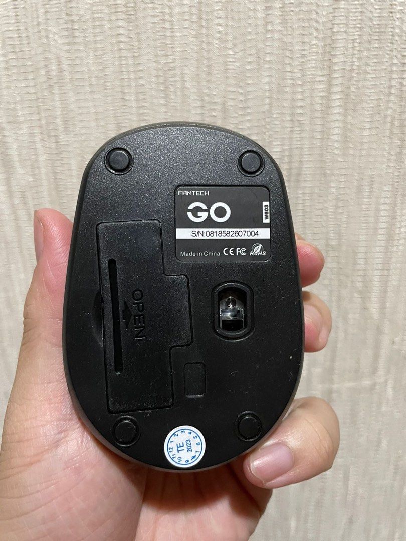 Mouse Wireless Fantech free mousepad, Elektronik, Komputer, Lainnya di ...