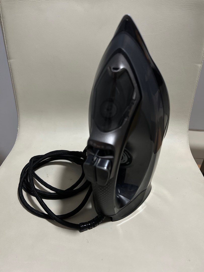 Philips DST5040 Steam Iron, TV & Home Appliances, Irons & Steamers on ...