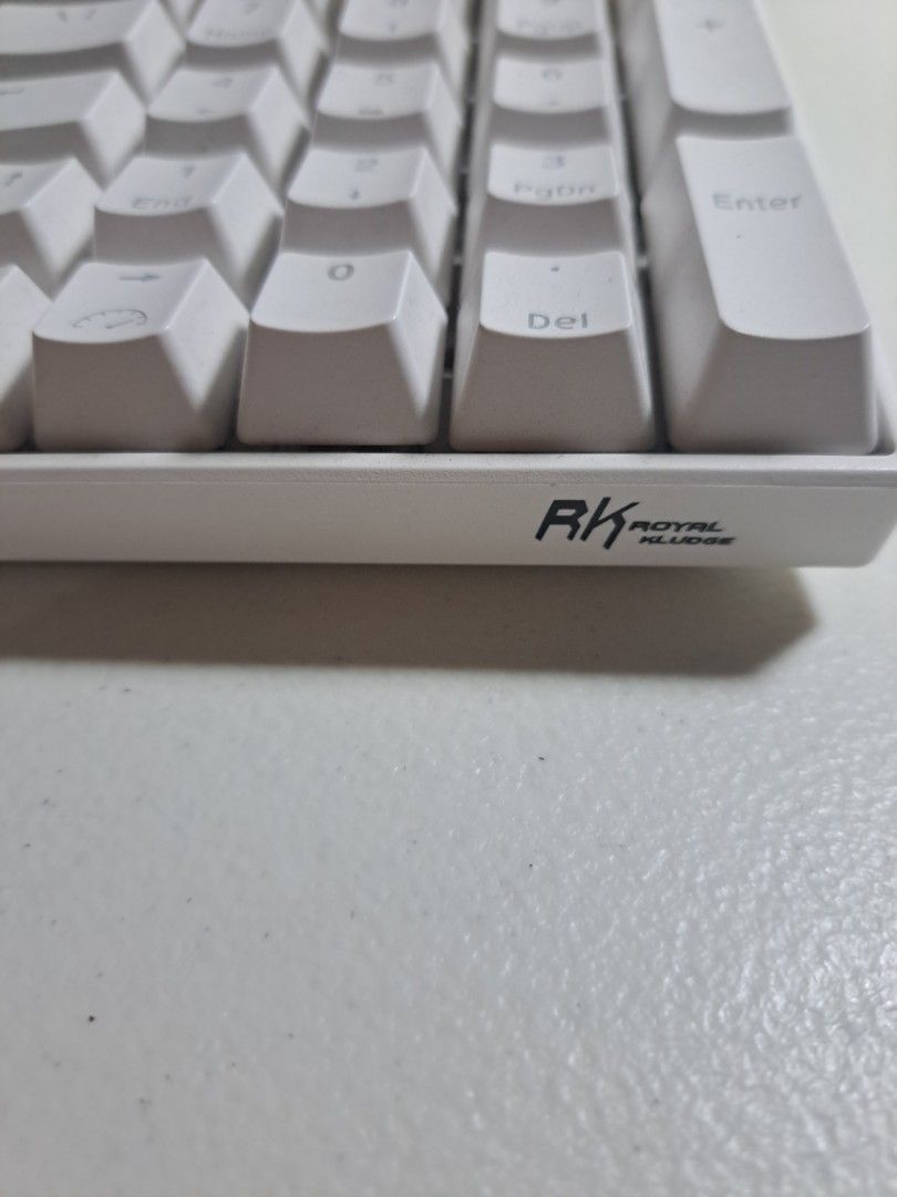 Preloved Royal Kludge RK100 Brown Keys, Computers & Tech, Parts ...