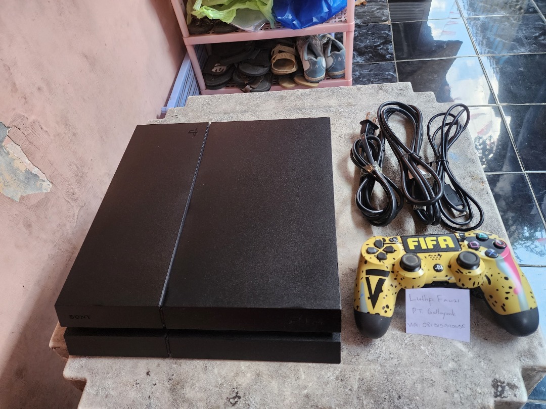 PS 4 PS4 Fat 500GB Jet Black CUH 12xx 00, Video Game, Konsol di Carousell