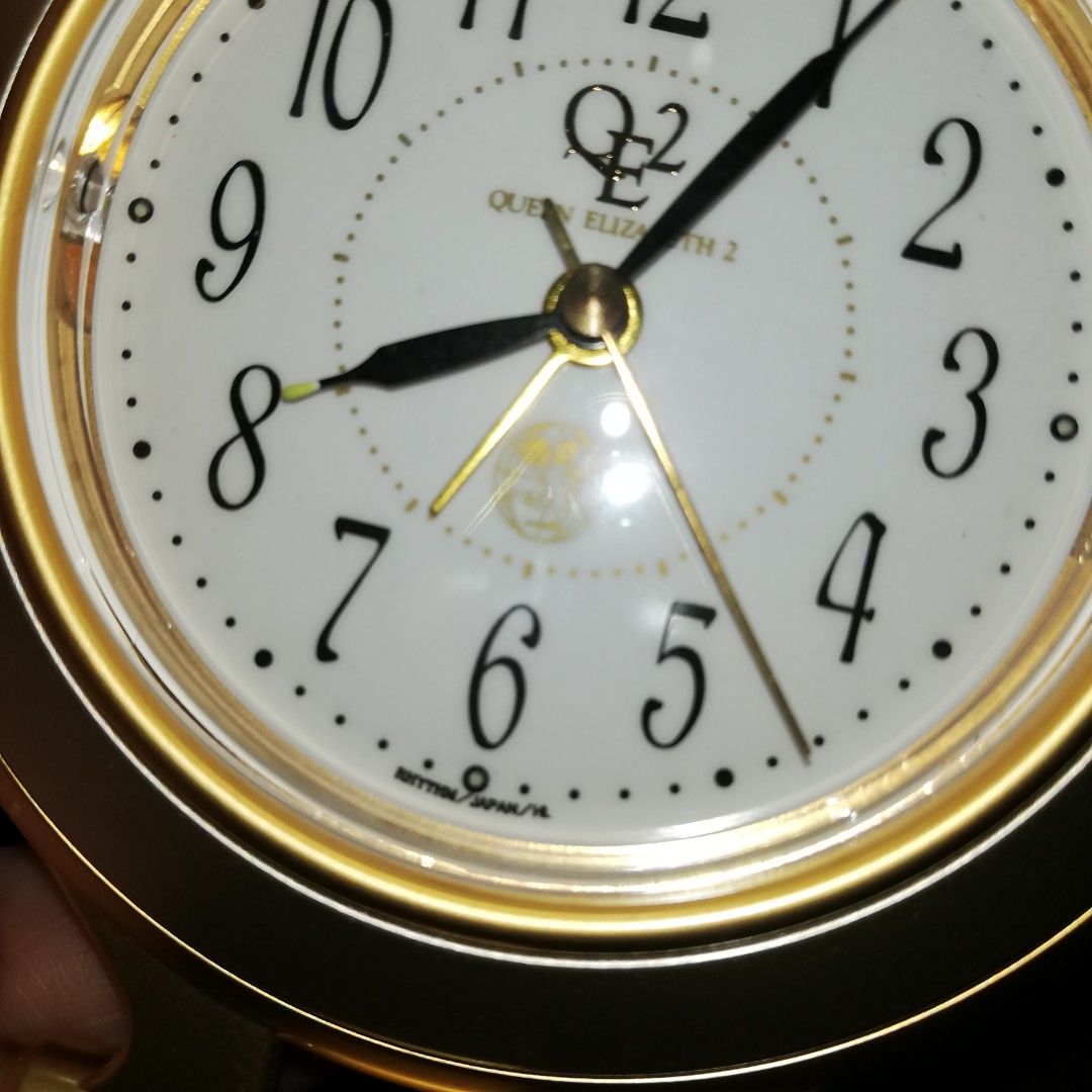 queen elizabeth 2 traveller's clock, Hobbies & Toys, Memorabilia ...