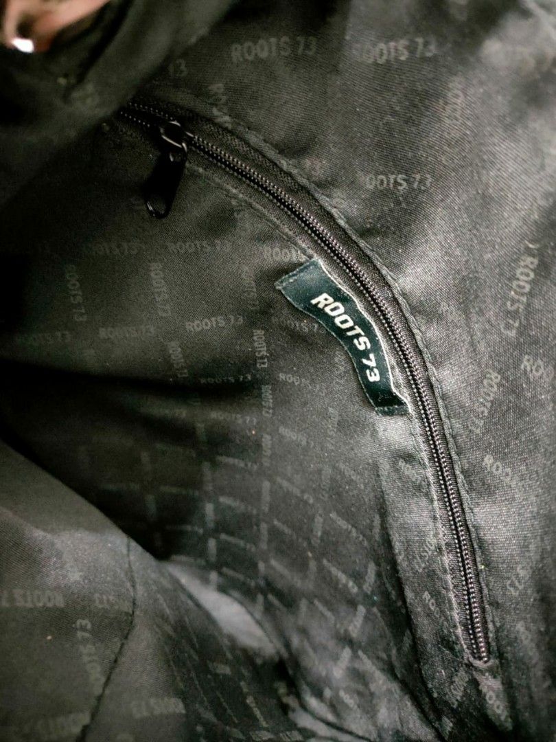 Roots 73 Canada Sling Bag, Women's Fashion, Bags & Wallets, Shoulder Bags on Carousell