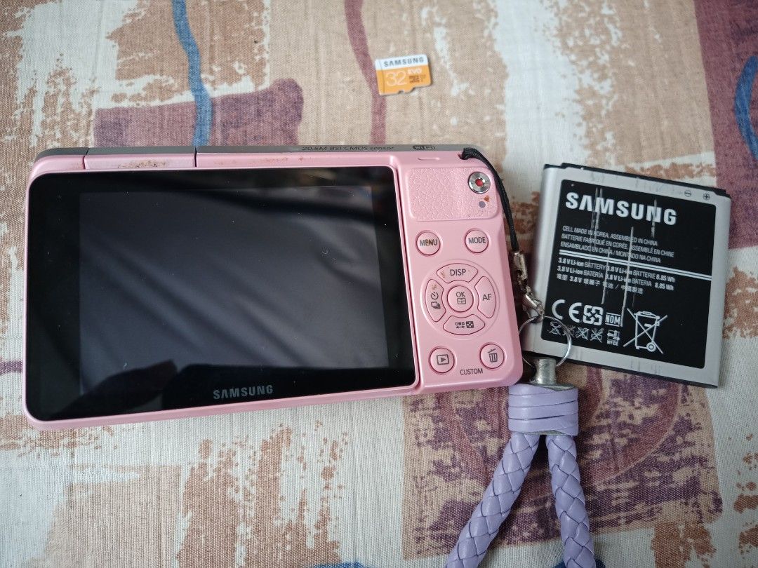 Samsung Nx mini vlogging camera, Announcements on Carousell