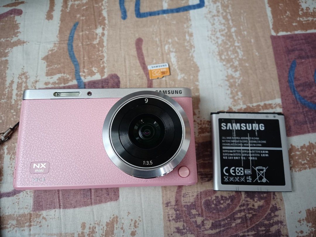Samsung Nx mini vlogging camera, Announcements on Carousell
