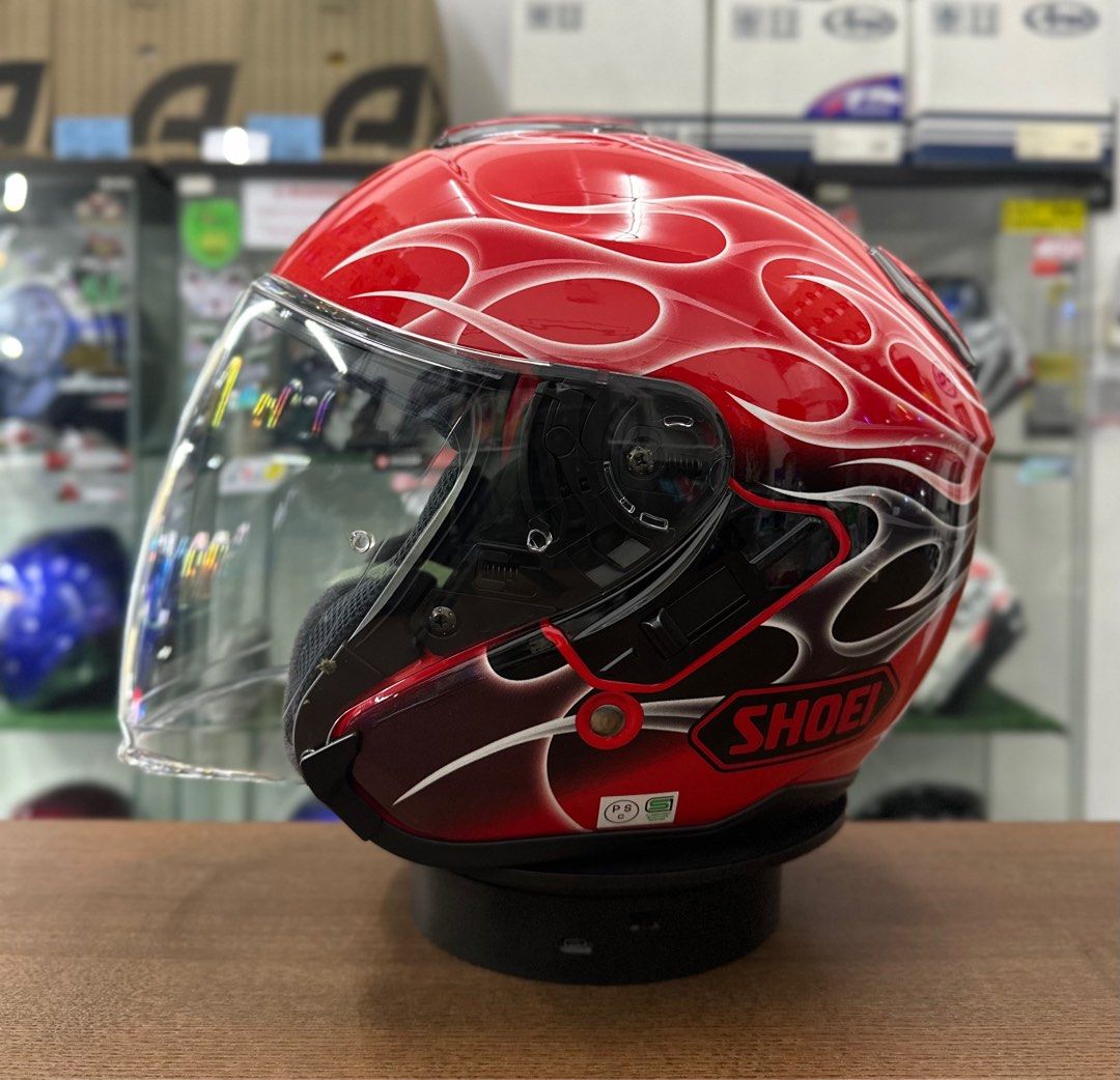 Shoei J Cruise Reborn Red, Motorcycles, Motorcycle Apparel on Carousell