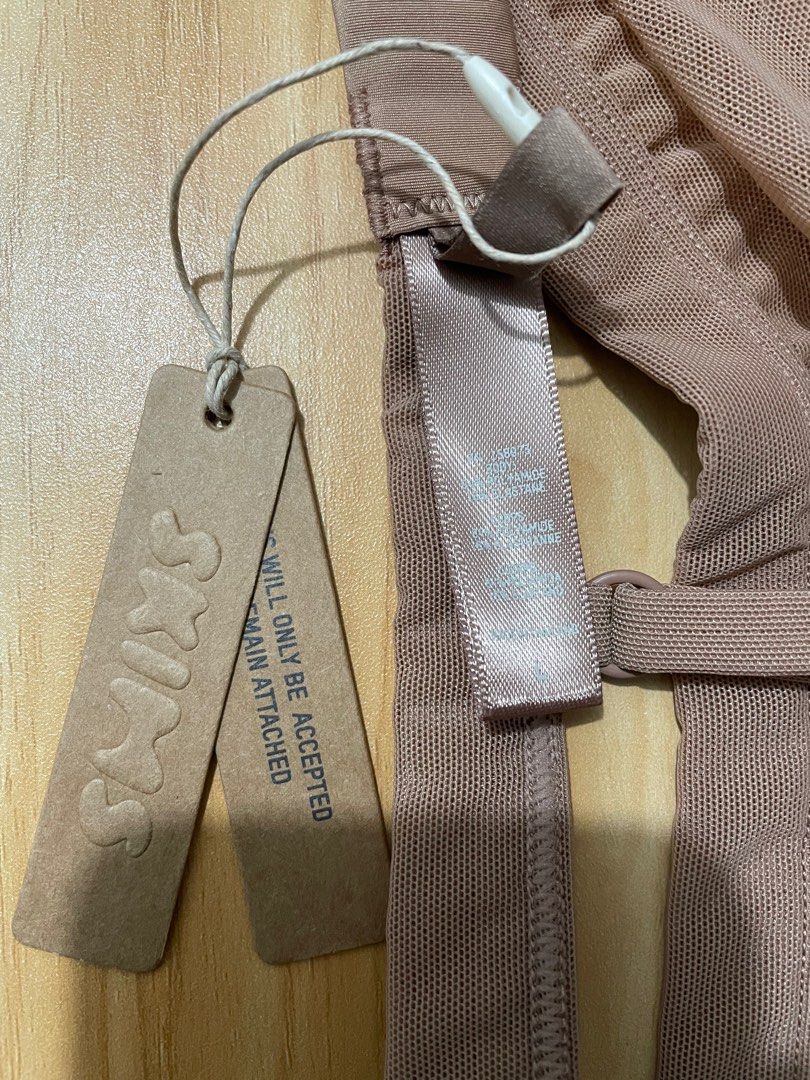 Skims Mesh Collection Bra, Women's Fashion, Undergarments & Loungewear ...