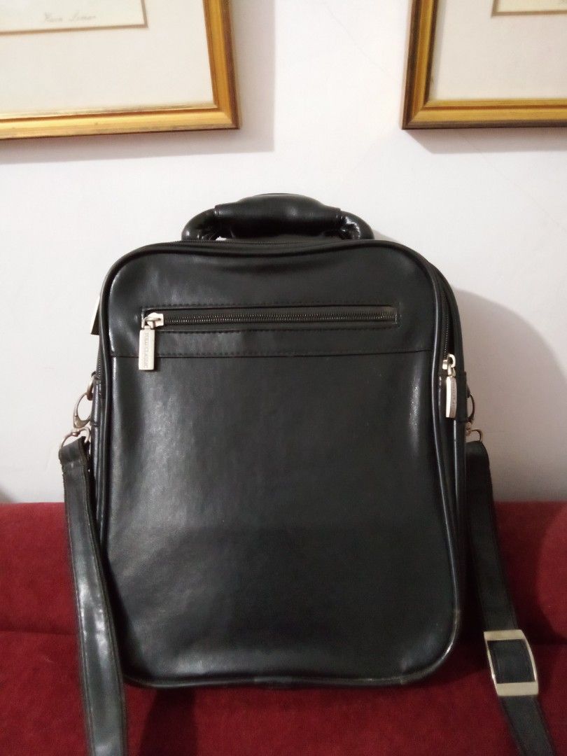 TAS KERJA PRIA, Fesyen Pria, Tas & Dompet , Tas Selempang di Carousell