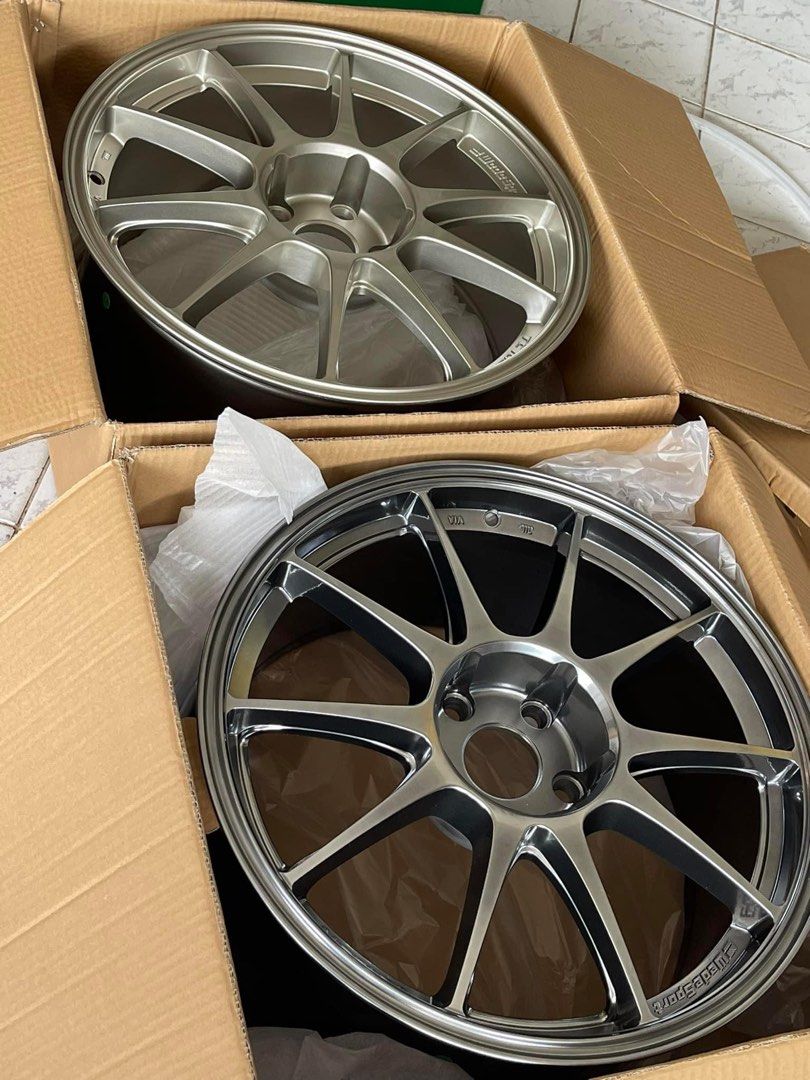TC105N design rim 18 inch flow form, Car Accessories, Tyres & Rims on ...