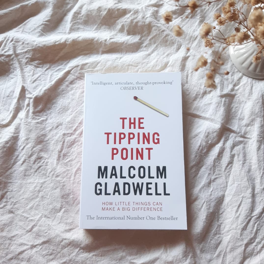 The Tipping Point by Malcolm Gladwell, Buku & Alat Tulis, Buku di Carousell