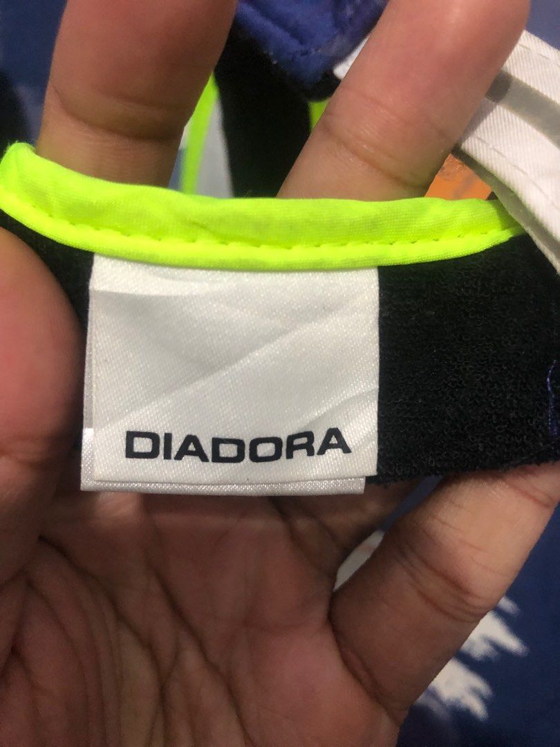 Topi bolong golf diadora, Fesyen Pria, Aksesoris, Topi di Carousell