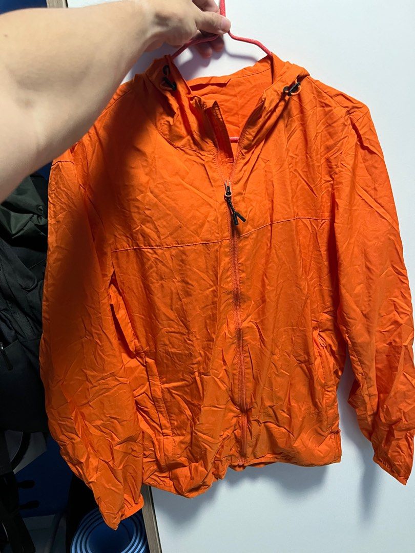 Uniqlo pocketable parka orange - s, Men's Fashion, Coats, Jackets and ...