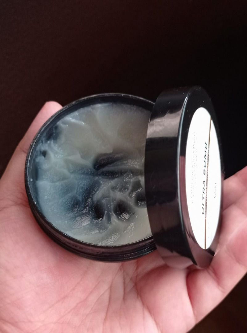 V & M Naturals Ultra Bomb and Cpc+g oil combo, Beauty & Personal Care, Face, Face Care on Carousell