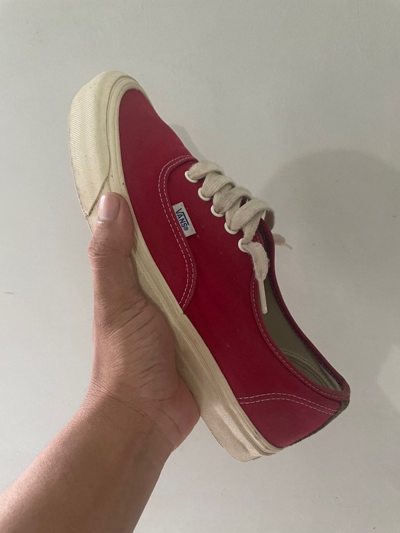 VANS RED CHILLI V1, Men's Fashion, Footwear, Sneakers on Carousell