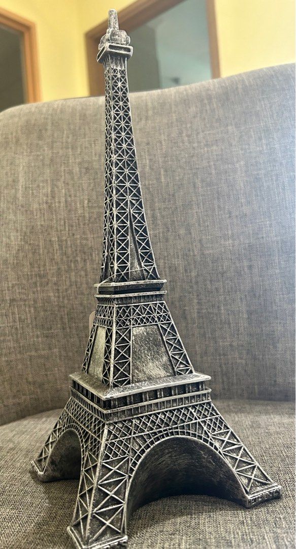 Vintage Design Eiffel Tower, Hobbies & Toys, Memorabilia & Collectibles ...