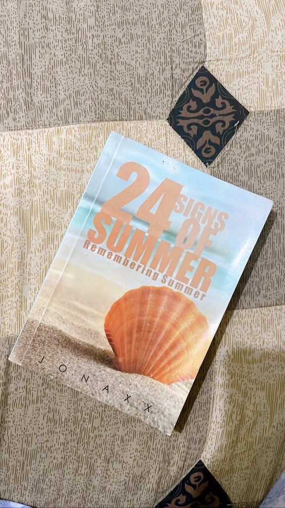 24 Signs of Summer (Remembering Summer) - Jonaxx ORANGE, Hobbies & Toys, Books & Magazines ...