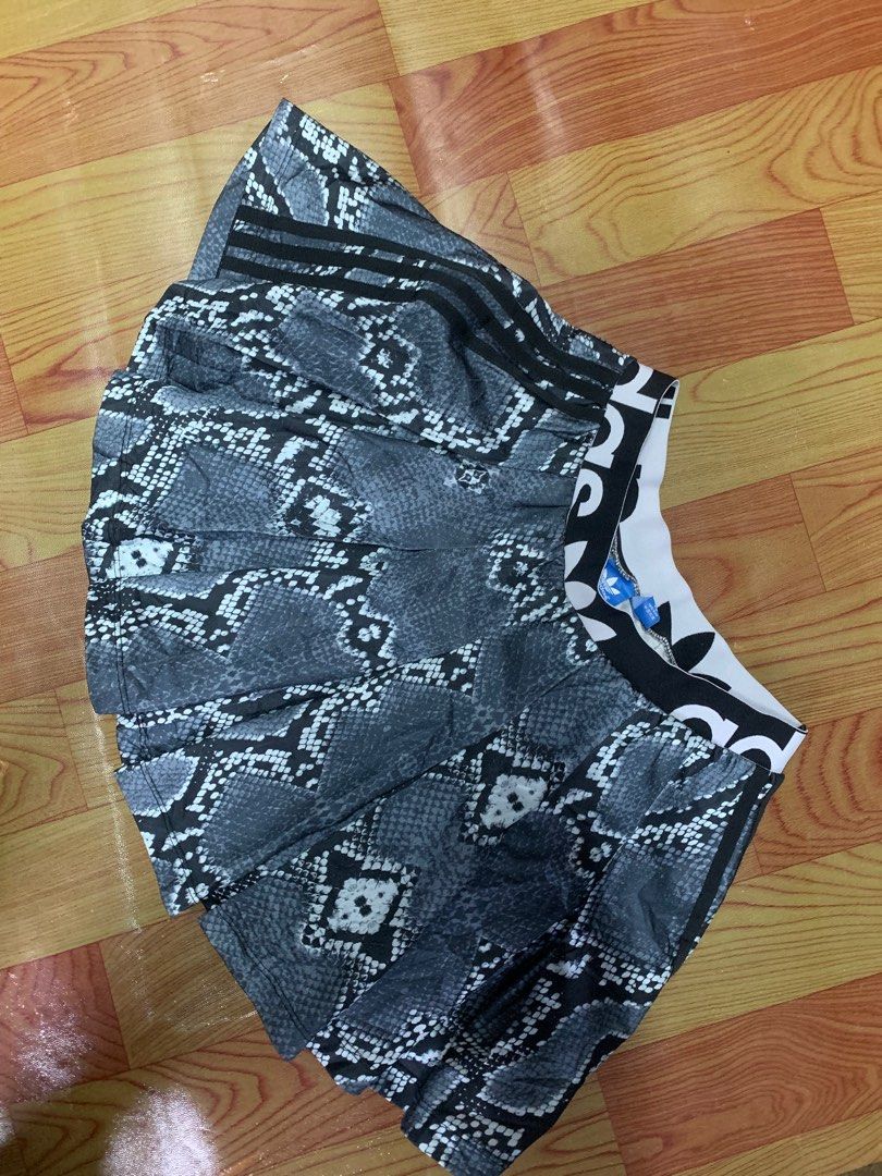 Adidas snake 26 to 30 waistline, Women's Fashion, Bottoms, Skirts on ...