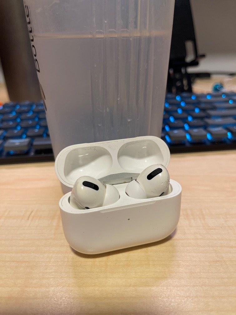 AirPods Pro (1st Gen), Audio, Earphones on Carousell