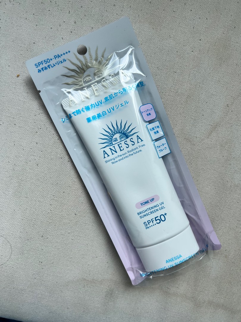 Anessa - Moisture UV Sunscreen Mild Gel, Beauty & Personal Care, Face, Face Care on Carousell