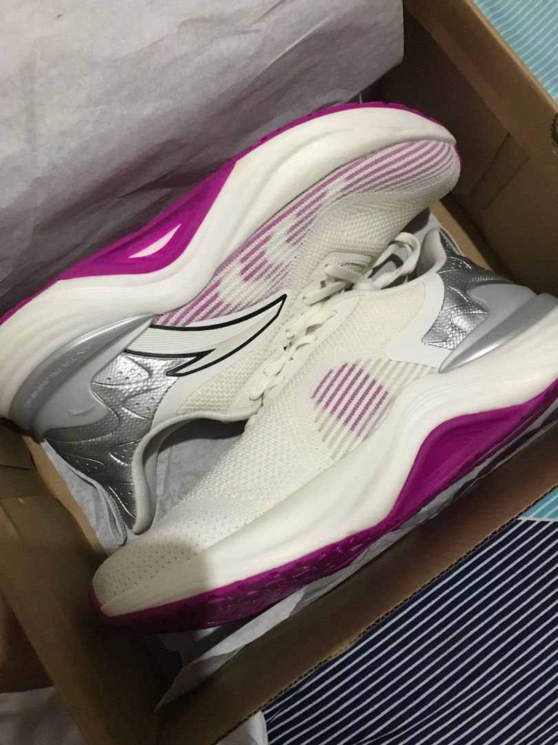 ANTA Shoes, Women's Fashion, Footwear, Sneakers on Carousell