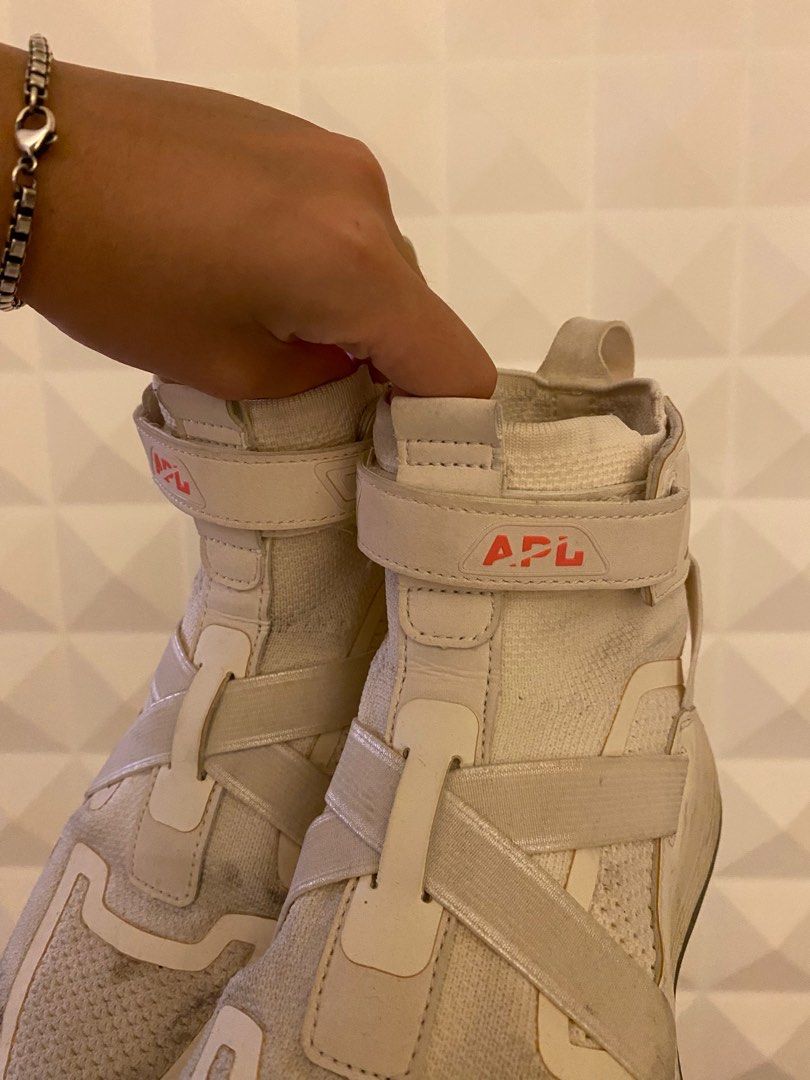 APL superfuture籃球鞋 彈簧鞋（可議）, 她的時尚, 鞋, 運動鞋在旋轉拍賣